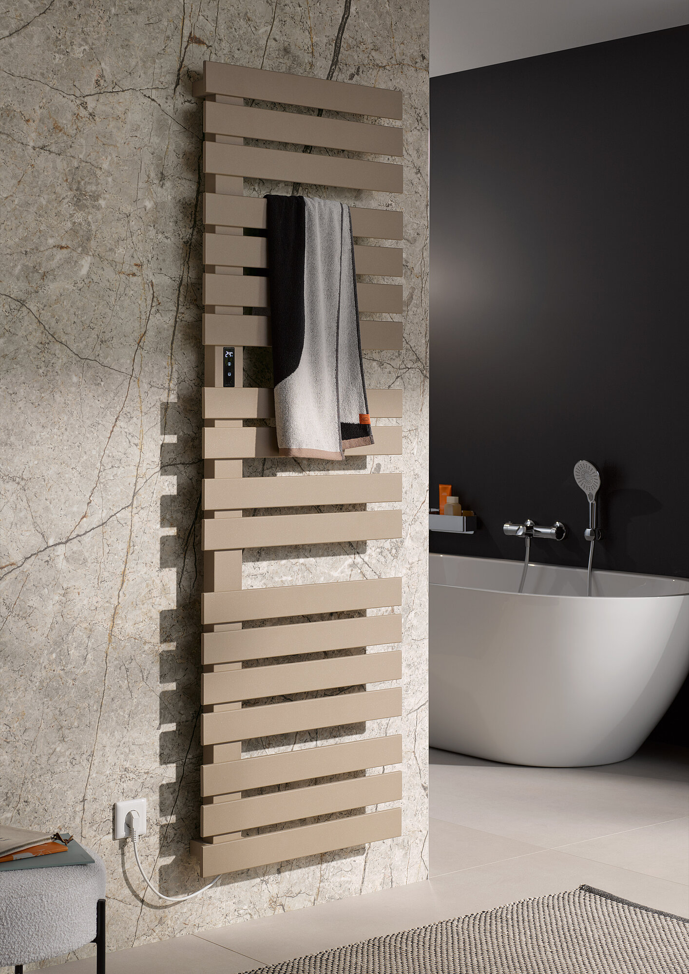 SHK-Journal: Neuer elektrischer Designheizkörper Yenga-E von HSK ...