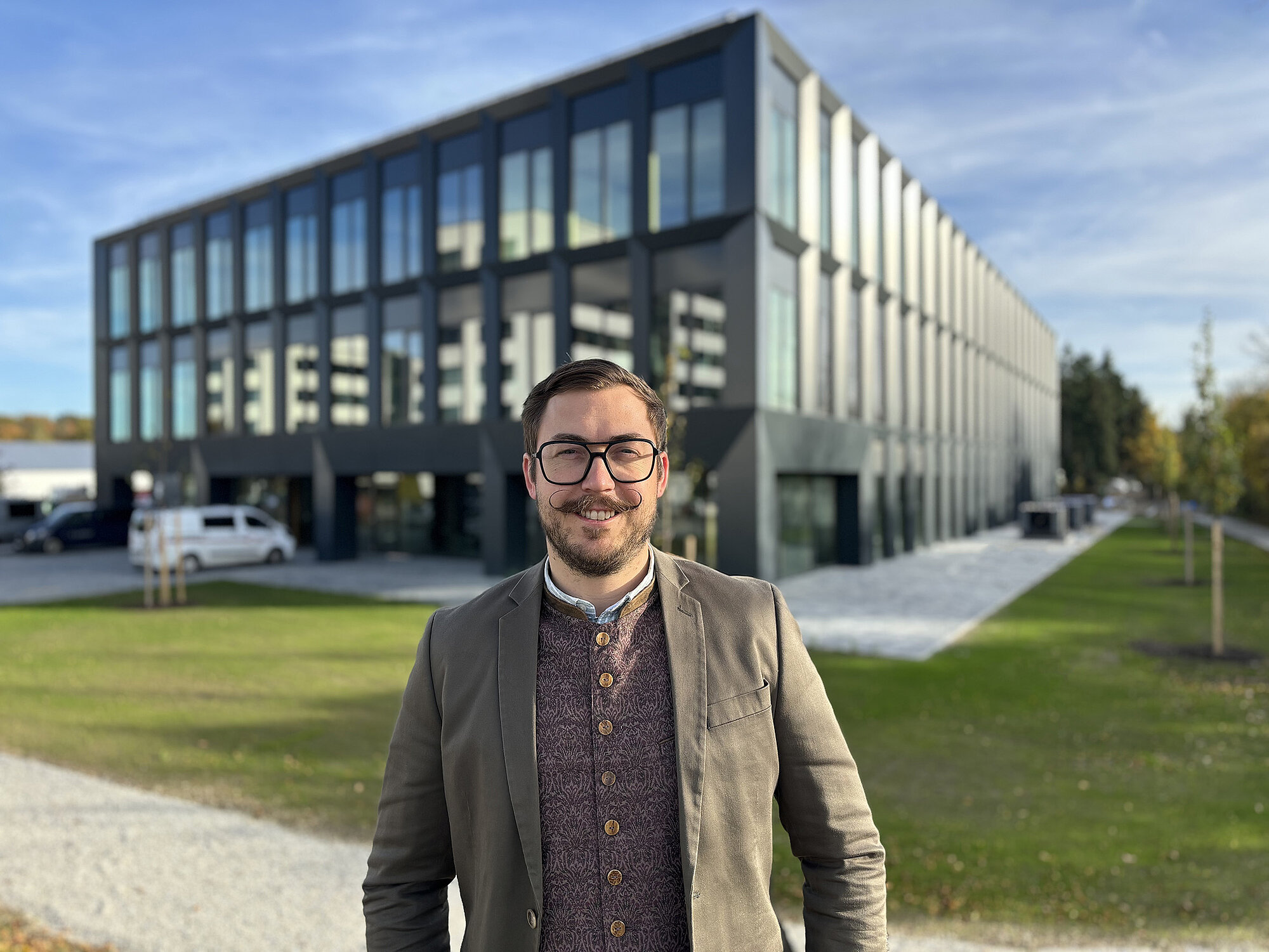 SHK-Journal: Simon Westermair leitet den WOLF Campus